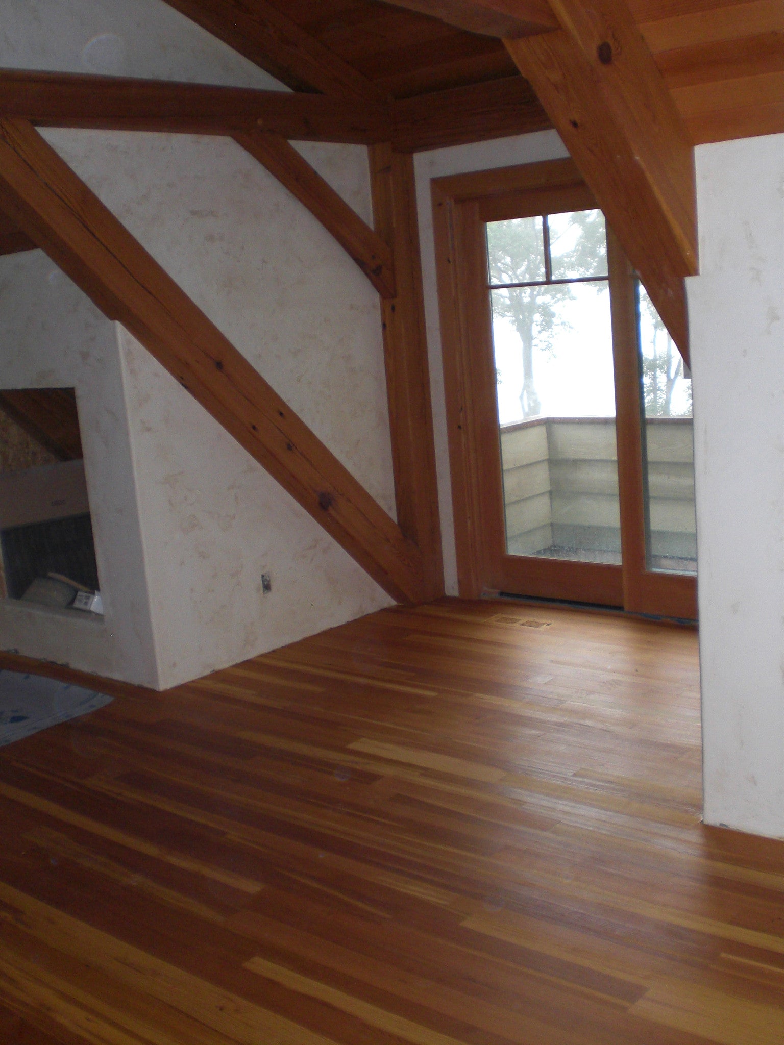 Earthen Floor Finishing